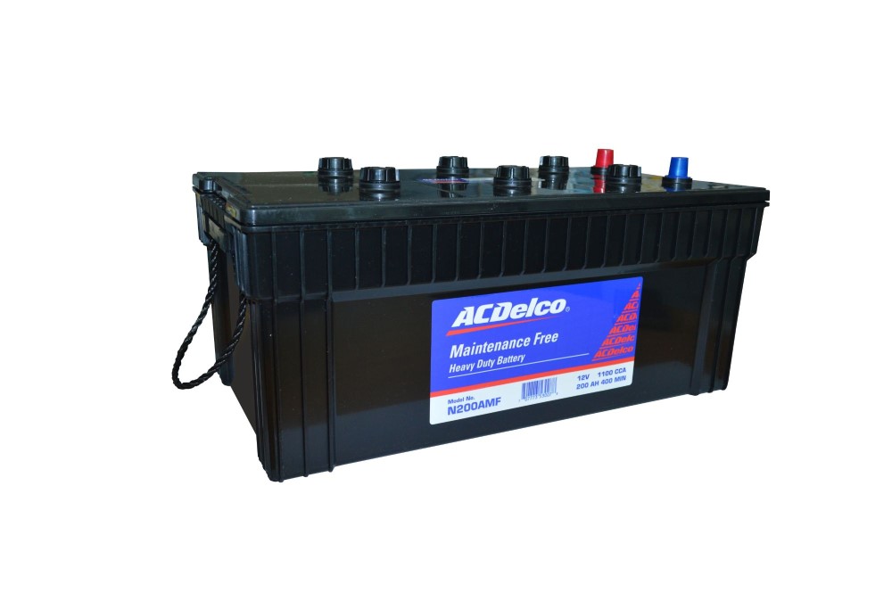 BATERIA 200 AMPERES 1100 CCA BORNE ESTANDAR